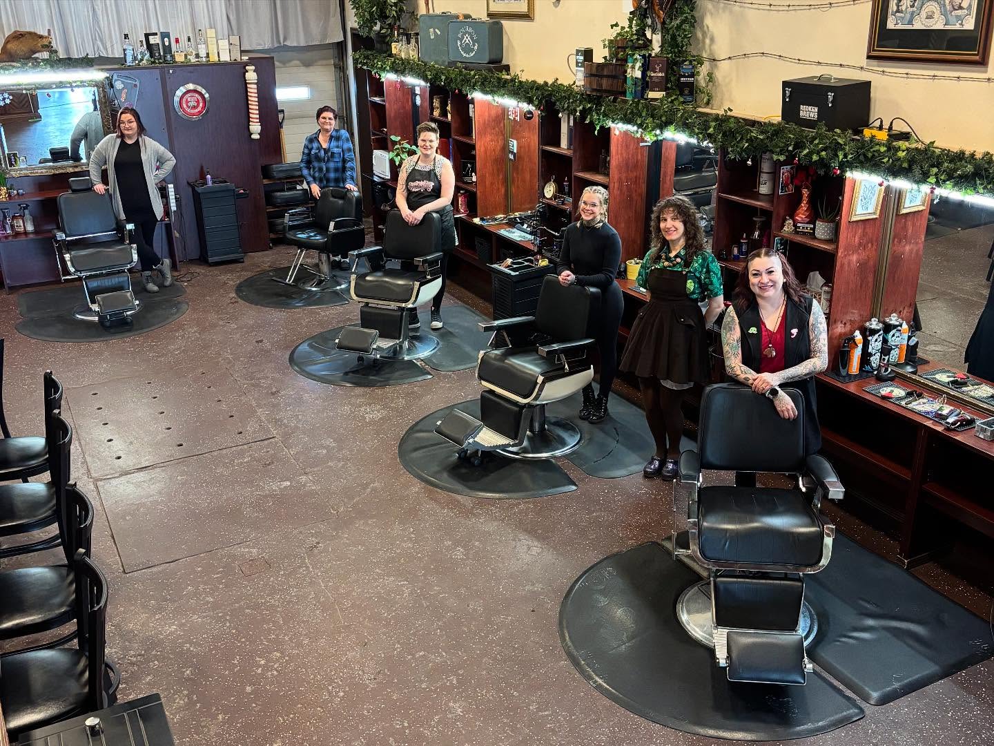 Our Team - BOURBON Barbershop & Shaveclub